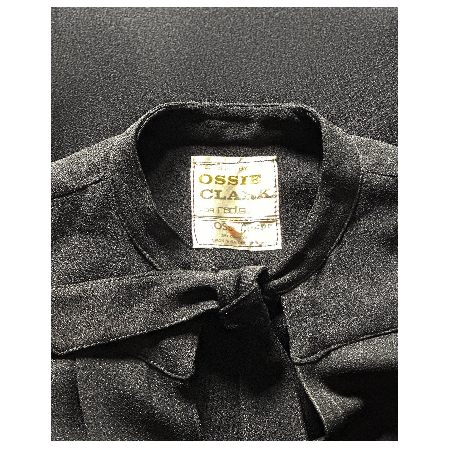 Stunning Vintage Slinky 1970s Black Keyhole OSSIE CLARK for Radley Full ...