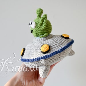 Crochet PATTERN No 2403 UFO Alien Crochet Pattern by Krawka - Etsy