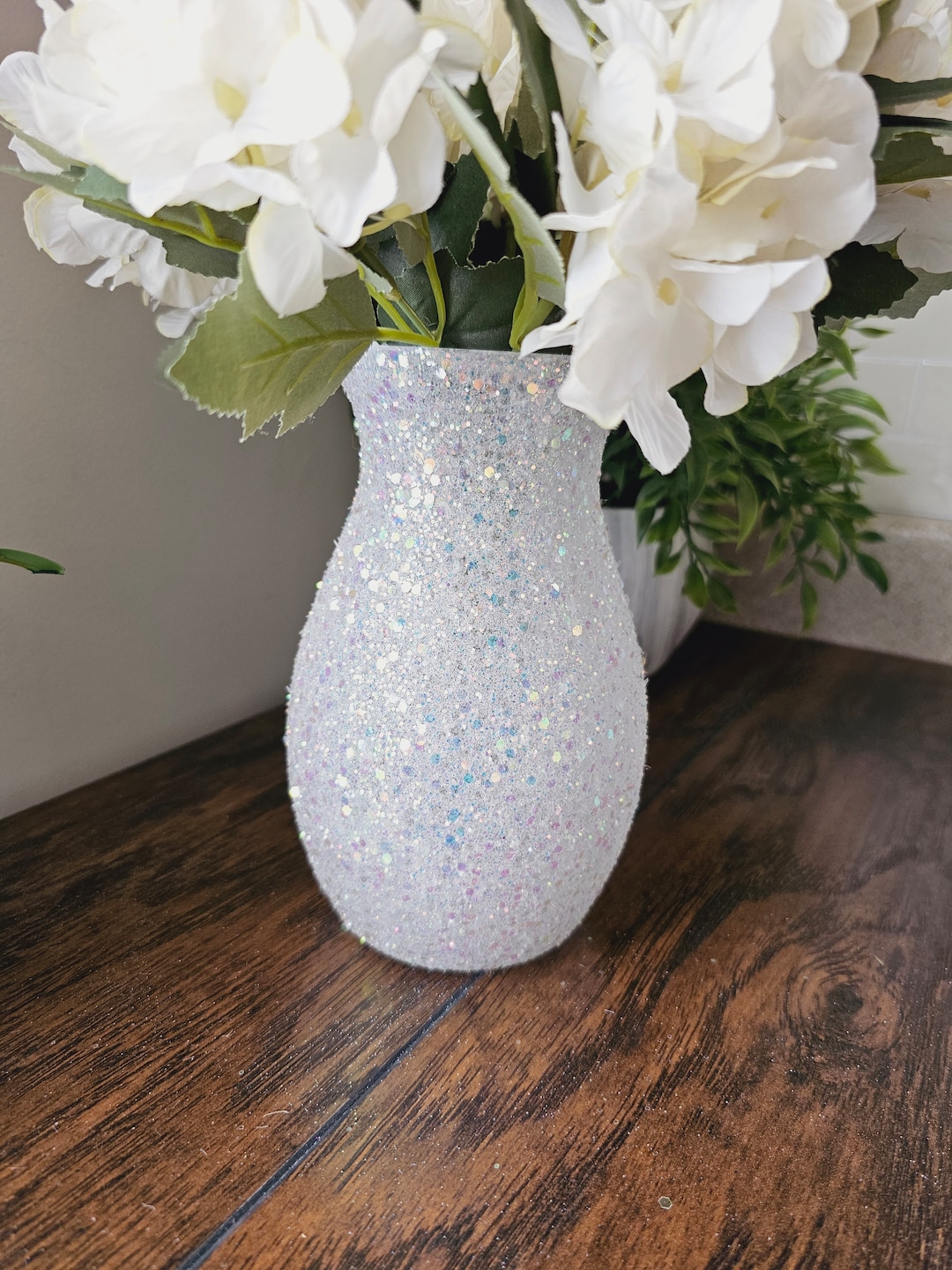 Set of 5 Sparkly White Iridescent Glitter Vases 7", Wedding Decor ...