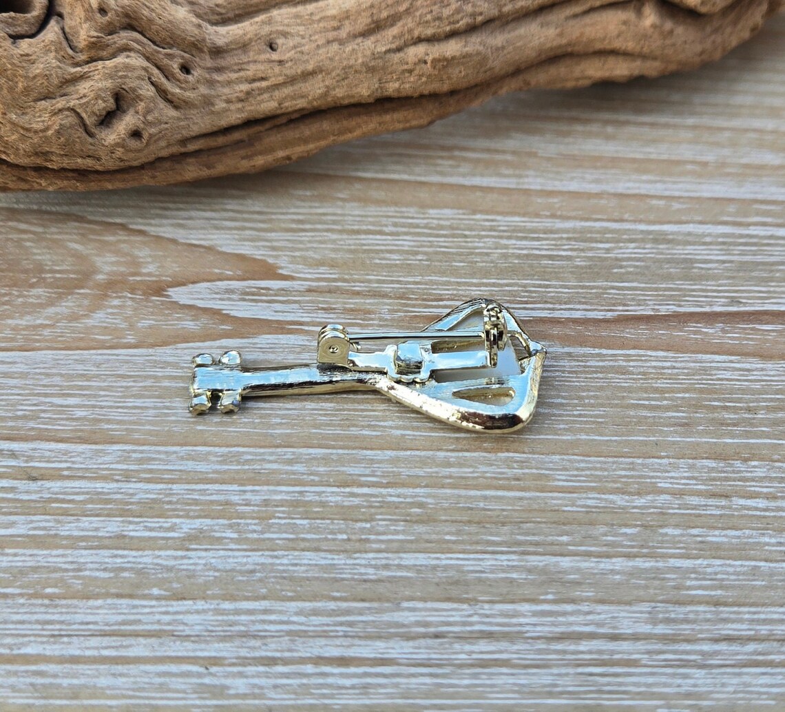 Vintage Banjo Pin. Anniversary, Gift for Dad, Mom, Birthday Gift ...