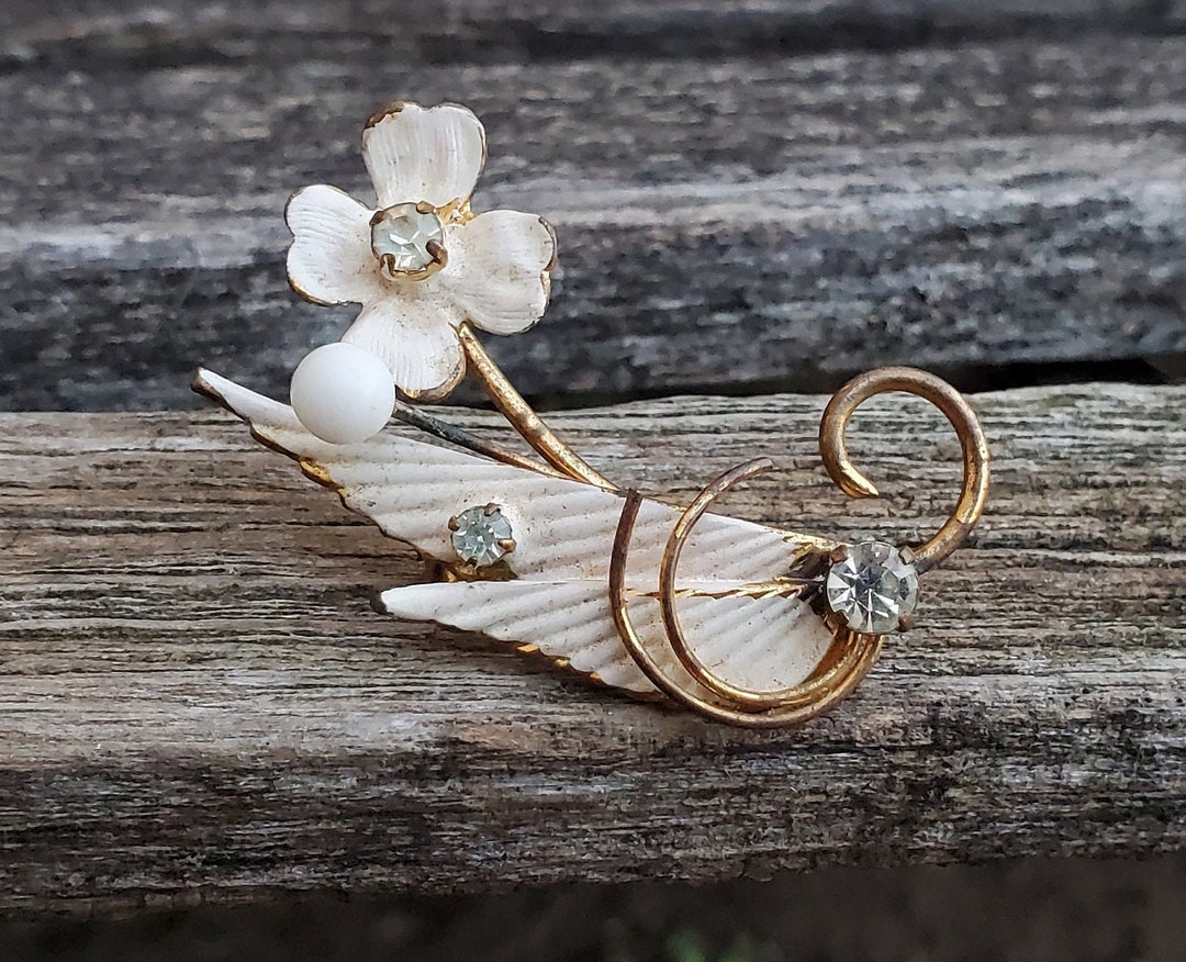 Vintage Flower Pin. Austria, 1940s. Gift for Mom, Anniversary, Birthday ...