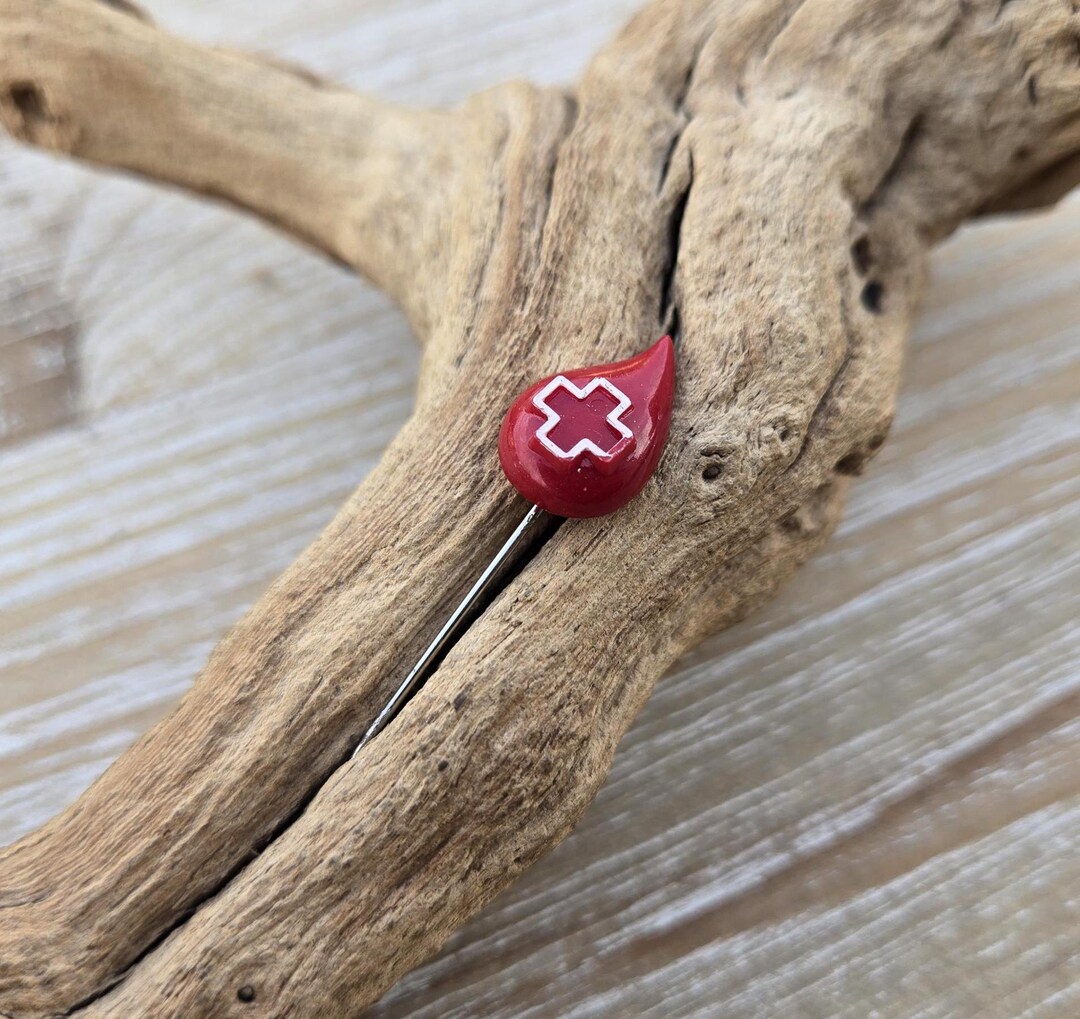 Vintage Blood Donor Pin. Blood Drop, Red Cross. Unique Collectable ...
