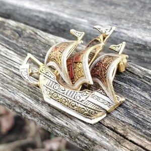 Vintage Damascene Ship Pin. 1960s. Gifts for Women, Schooner, Sailboat ...