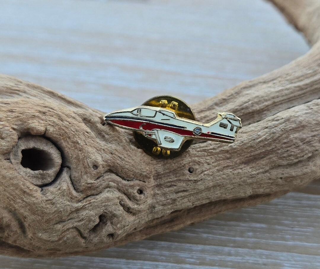 Vintage Snowbirds Airplane Pin. Canadian Acrobatic Air Show. Canadian ...