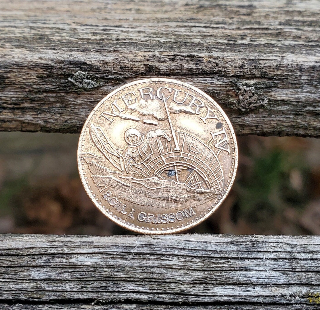 Vintage Mercury IV Coin. Second Flight Coin. Collectable Americana ...