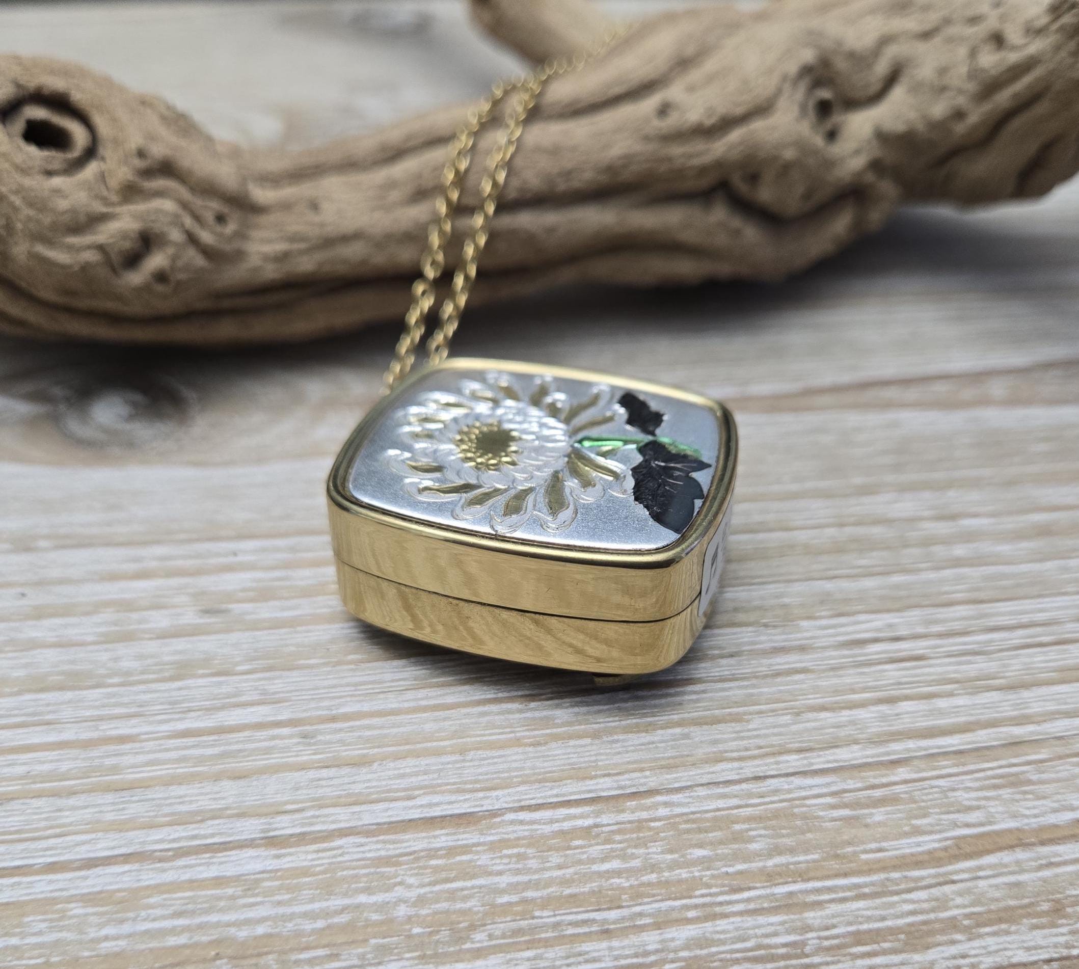 Vintage Flower Music Box Pendant. Plays Swan Lake. Gift for Mom ...