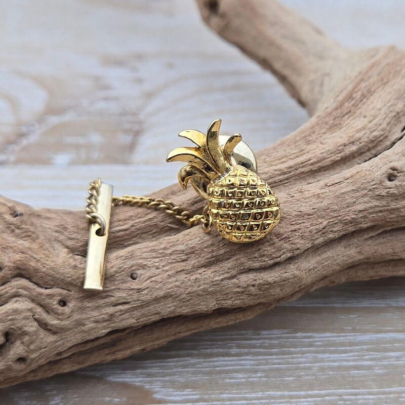 Pineapple Pin - Etsy