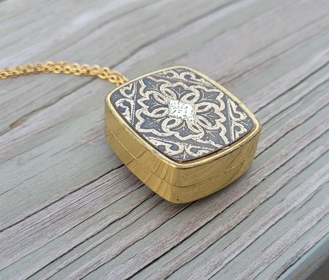 Vintage Gold Music Box Pendant. Plays Love. Story. Gift for - Etsy