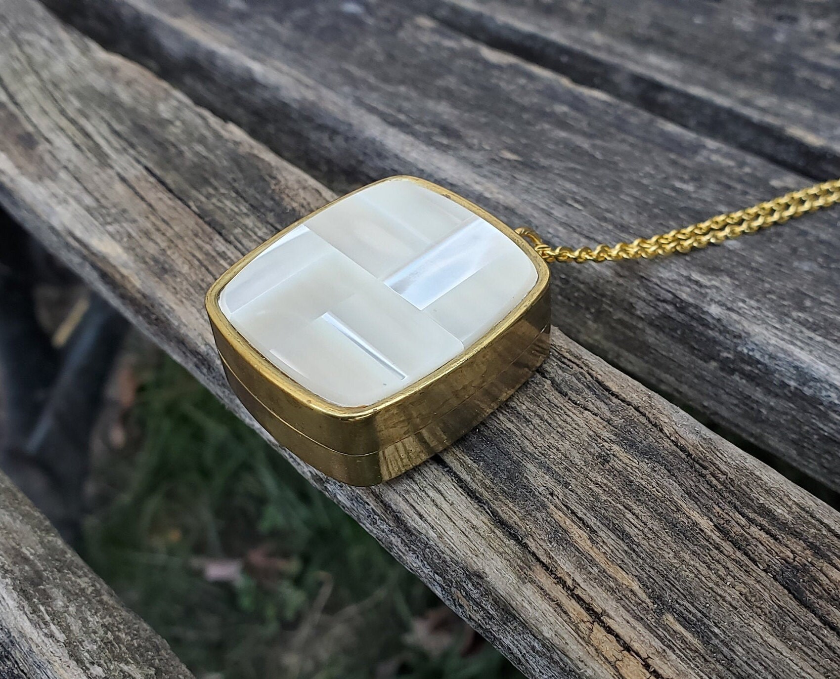 Vintage Music Box Pendant. Mother of Pearl. Gift for Mom - Etsy