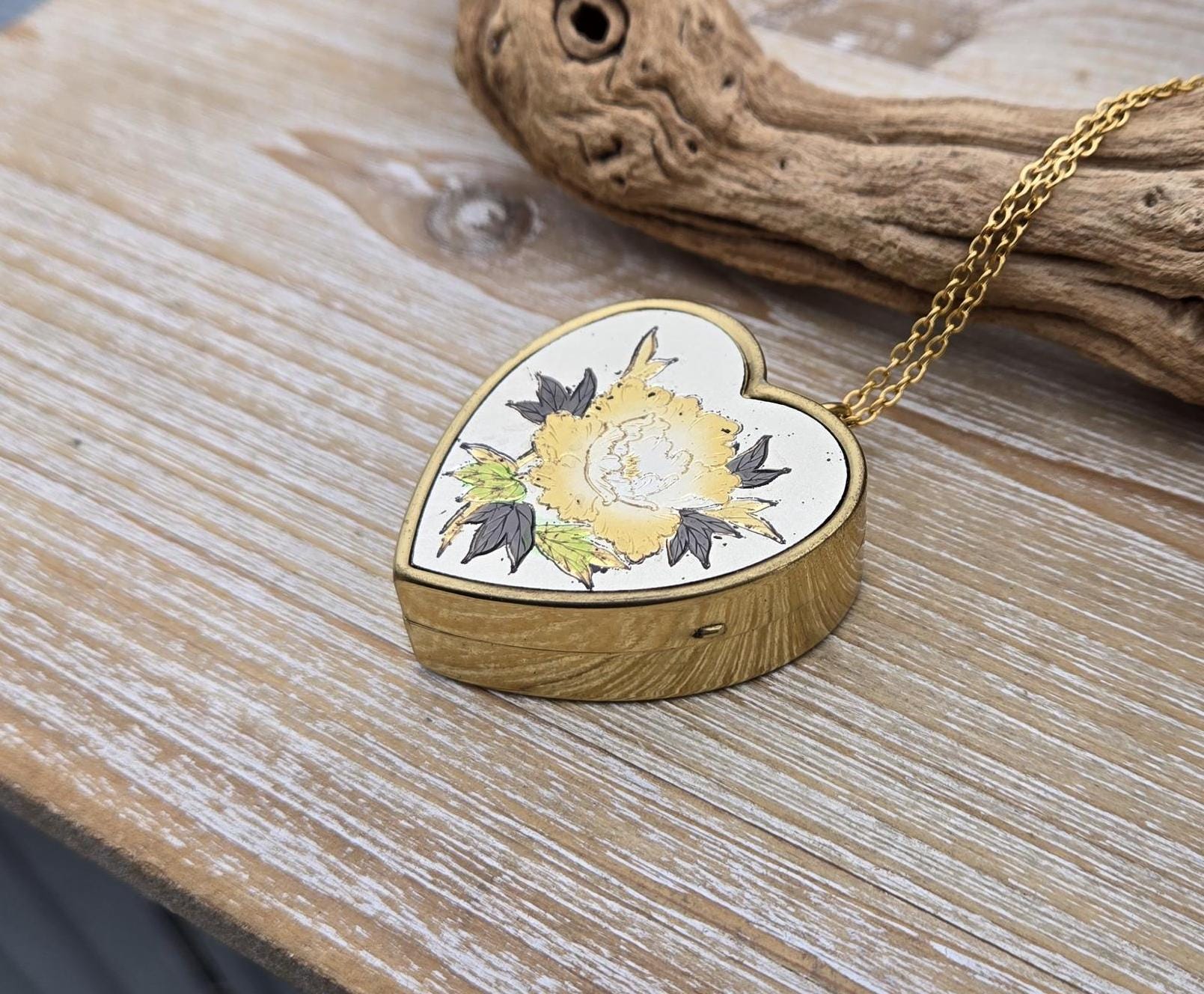 Vintage Heart Music Box Locket. Photo Locket. Gift for Mom, Birthday ...