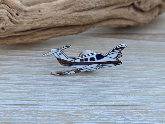 Vintage Airplane Pin. Beechcraft. Gift For Dad, Pilot… - Gem