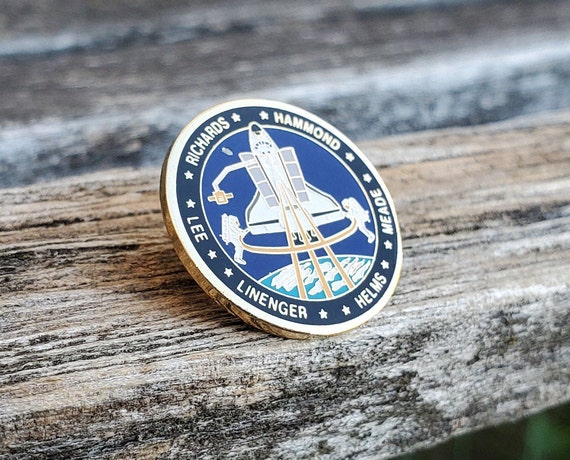 Vintage Discovery Pin. STS-64. Space Shuttle Pin. Gif… - Gem