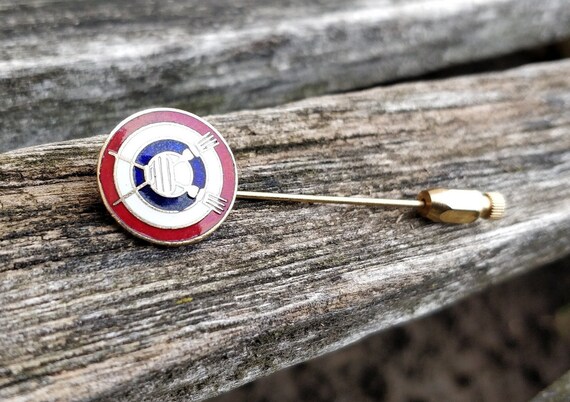 Vintage Target Pin. Anniversary, Mom, Birthday, Strai… - Gem