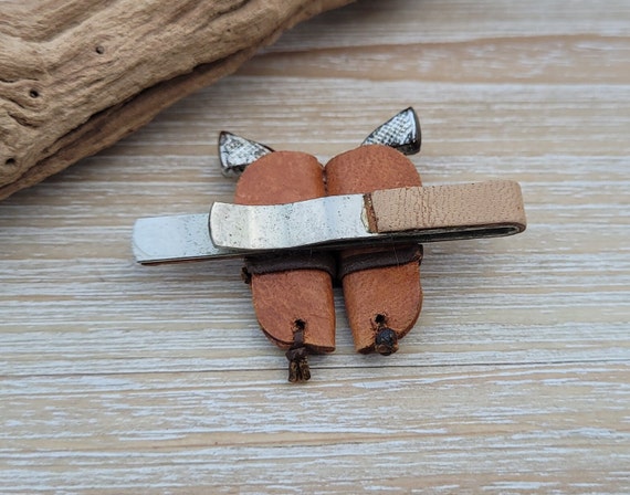 RARE! Vintage Gun Tie Clip, With Leather Holster. Gif… - Gem