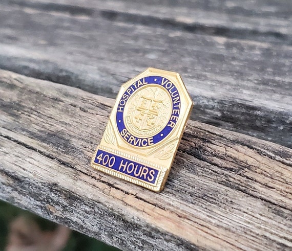 Vintage Hospital Volunteer Pin. 400 Hours. Gift For D… - Gem