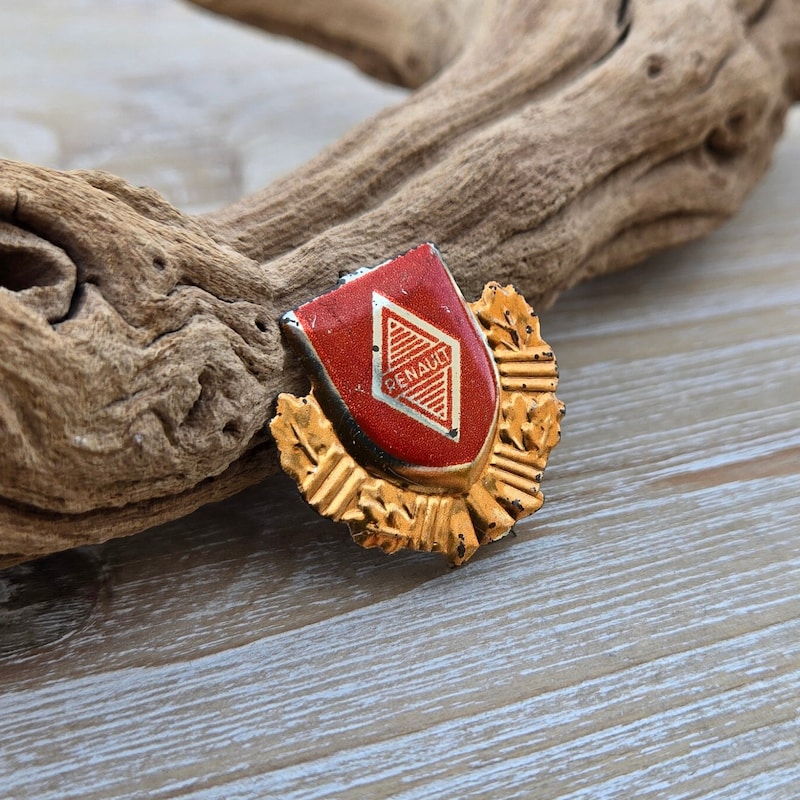 Vintage Renault Pin - Etsy