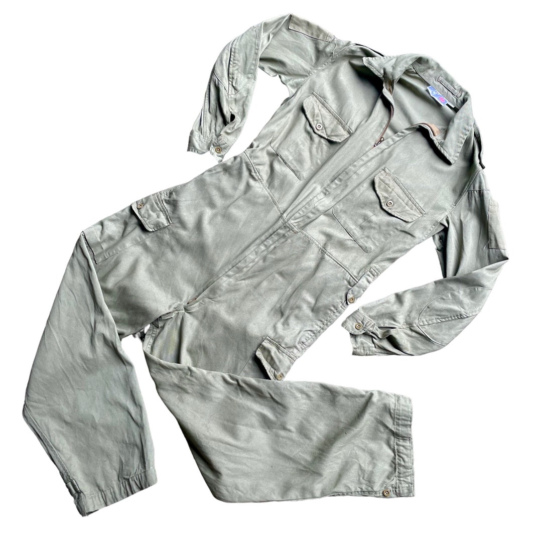 Vintage Army Style Boilersuit / 1990s Oversized Work Coveralls / Light ...