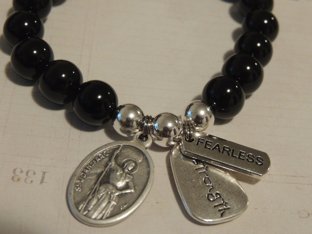 Saint Joan of Arc Medallion, Fearless & Strength Word Charms, Black ...