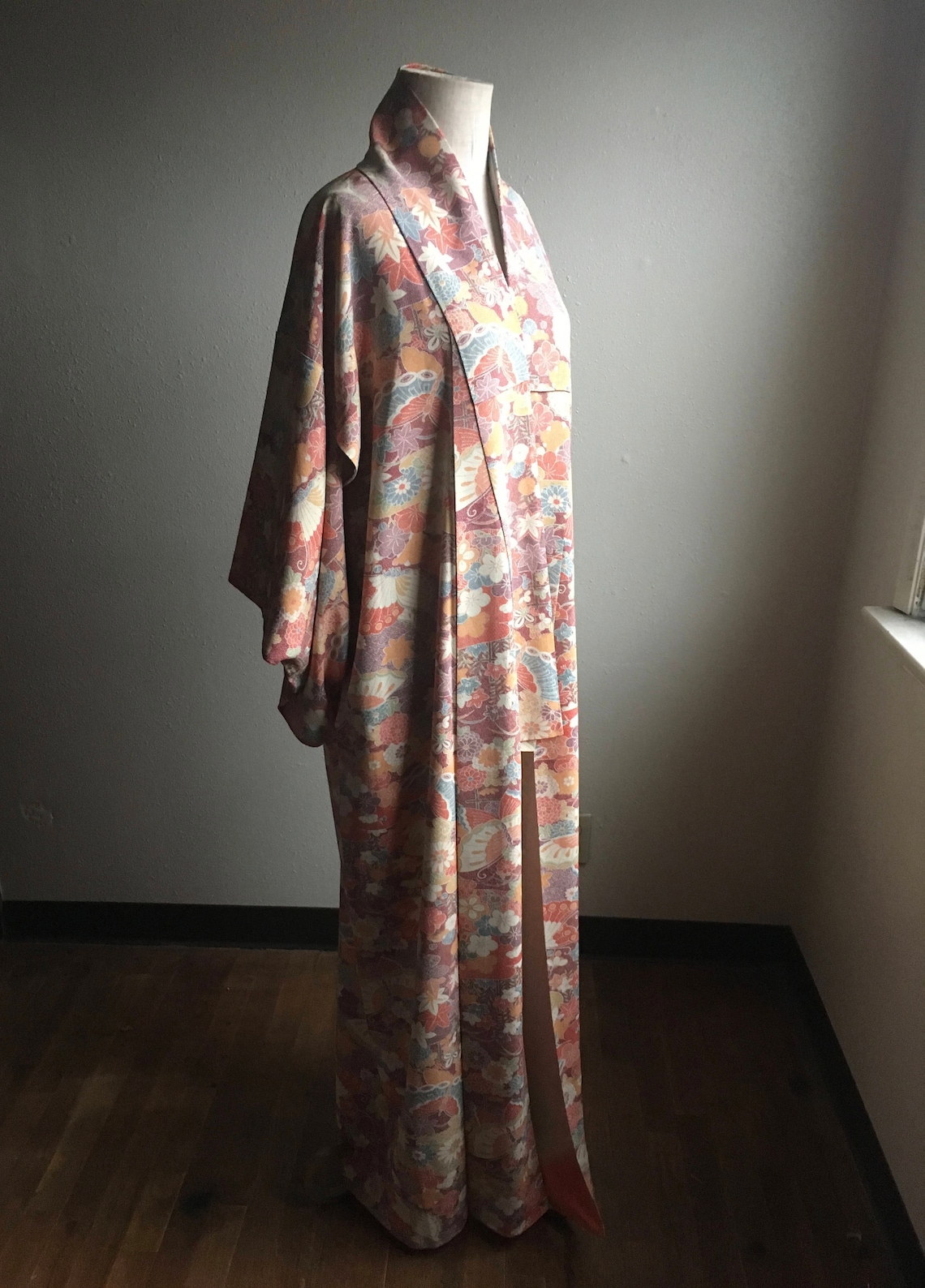 Vintage traditional japanese kimono robe silk butterfly flower | Etsy