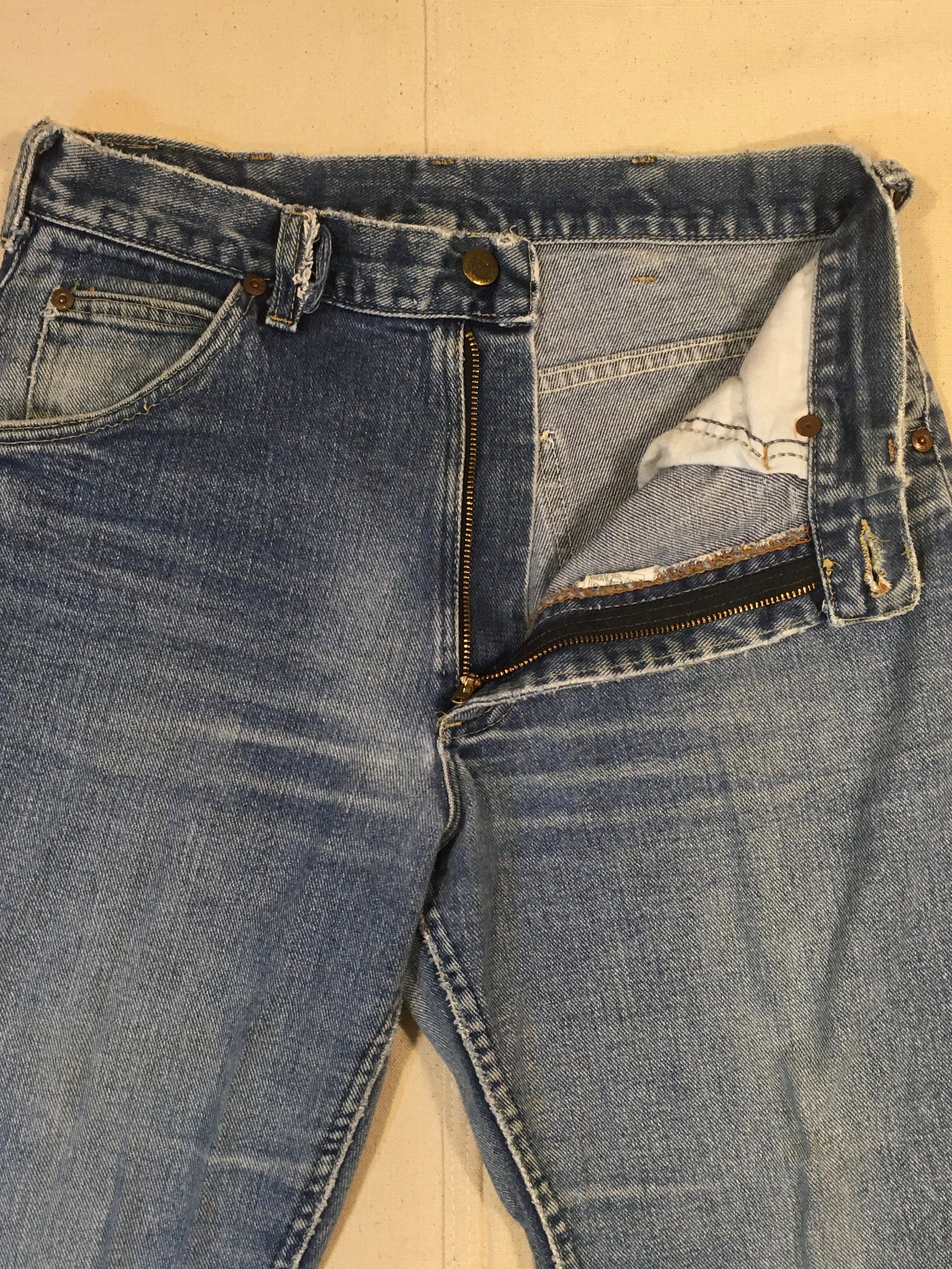 Vintage 70s Lee Riders Leather Patch Lee Rivets Blue Jeans Vintage 70s Lee Riders Leather Patch Lee Rivets Blue Jeans