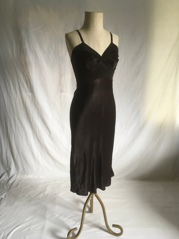 Vintage 1940s Rhythm Lingerie full slip navy blue wit… - Gem