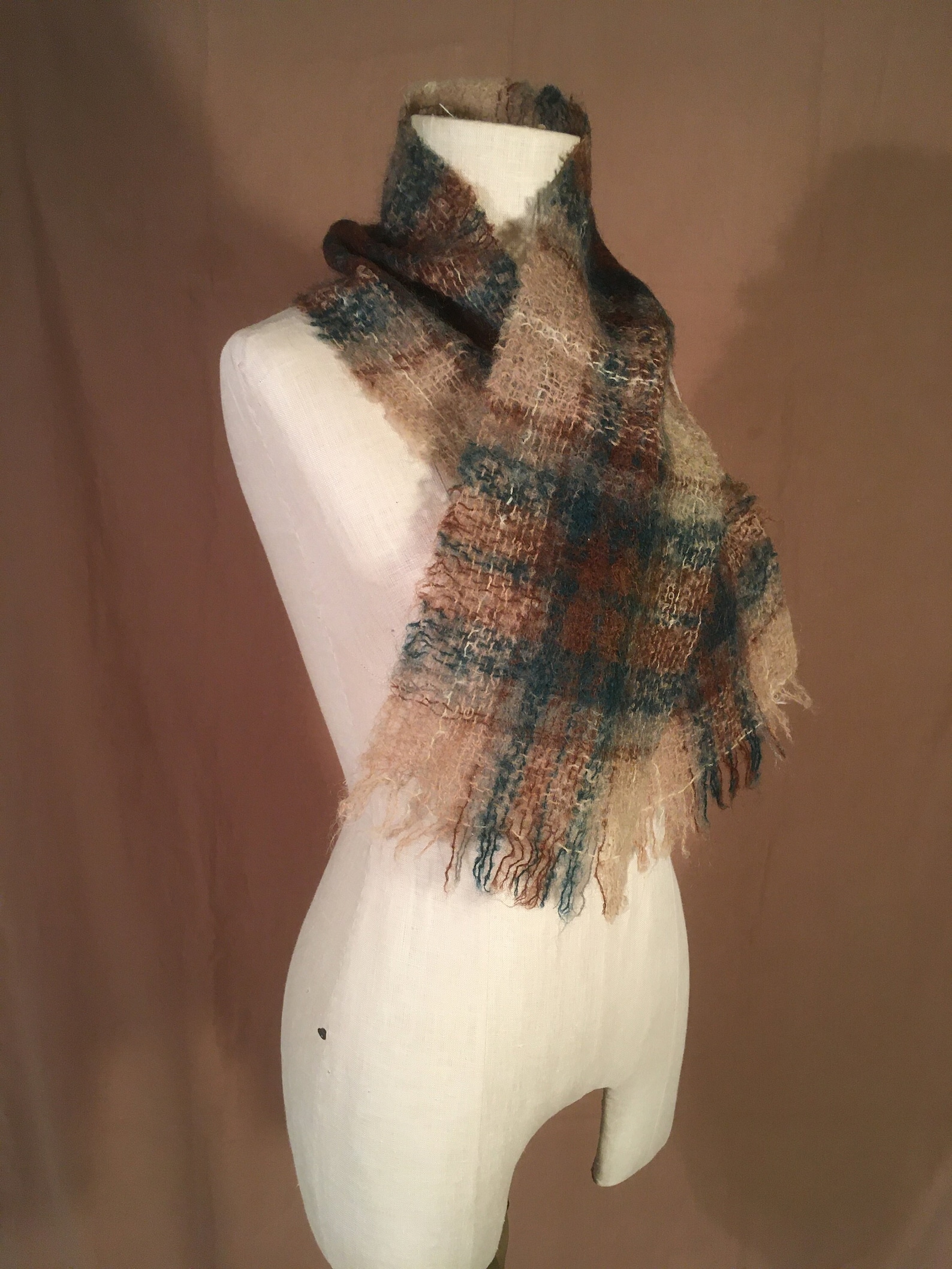 Vintage Hand Knit Wool Fuzzy Mohair Plaid Neck Scarf Fringe Neck Warmer ...