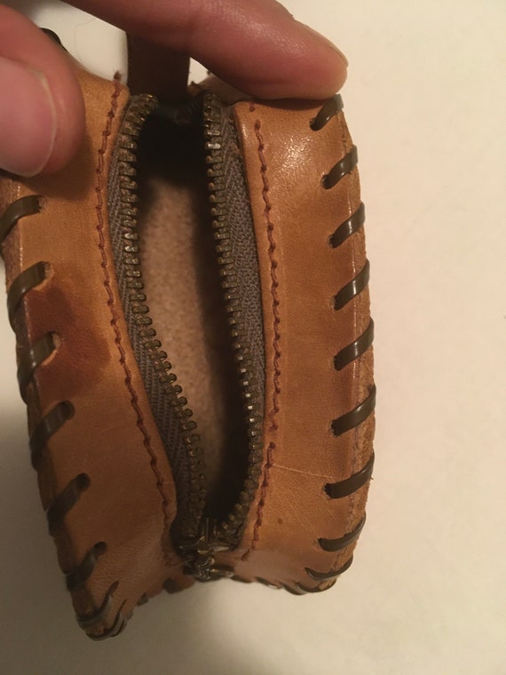 vintage 50s mexican leather change purse tooled embos… - Gem