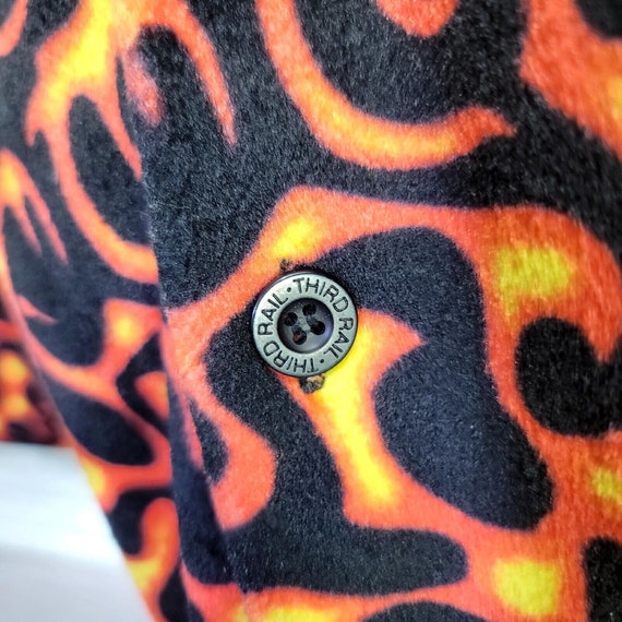 Vintage 90s 3rd Rail L/XL Flame Fire Pattern Button F… - Gem