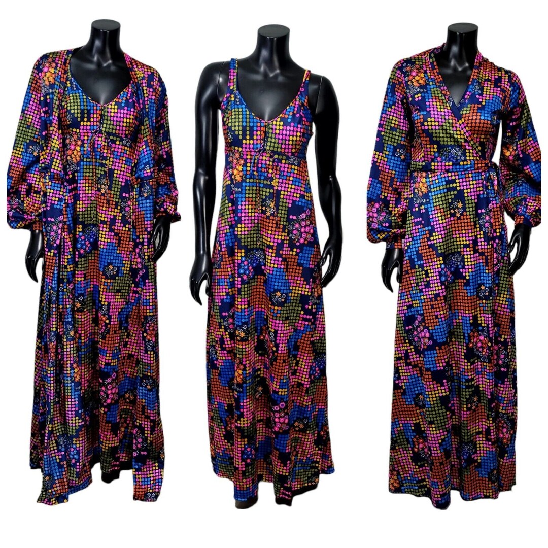 Vintage 70s Olga Peignoir Set Bright Colorful Dots Nylon Set Nightgown ...