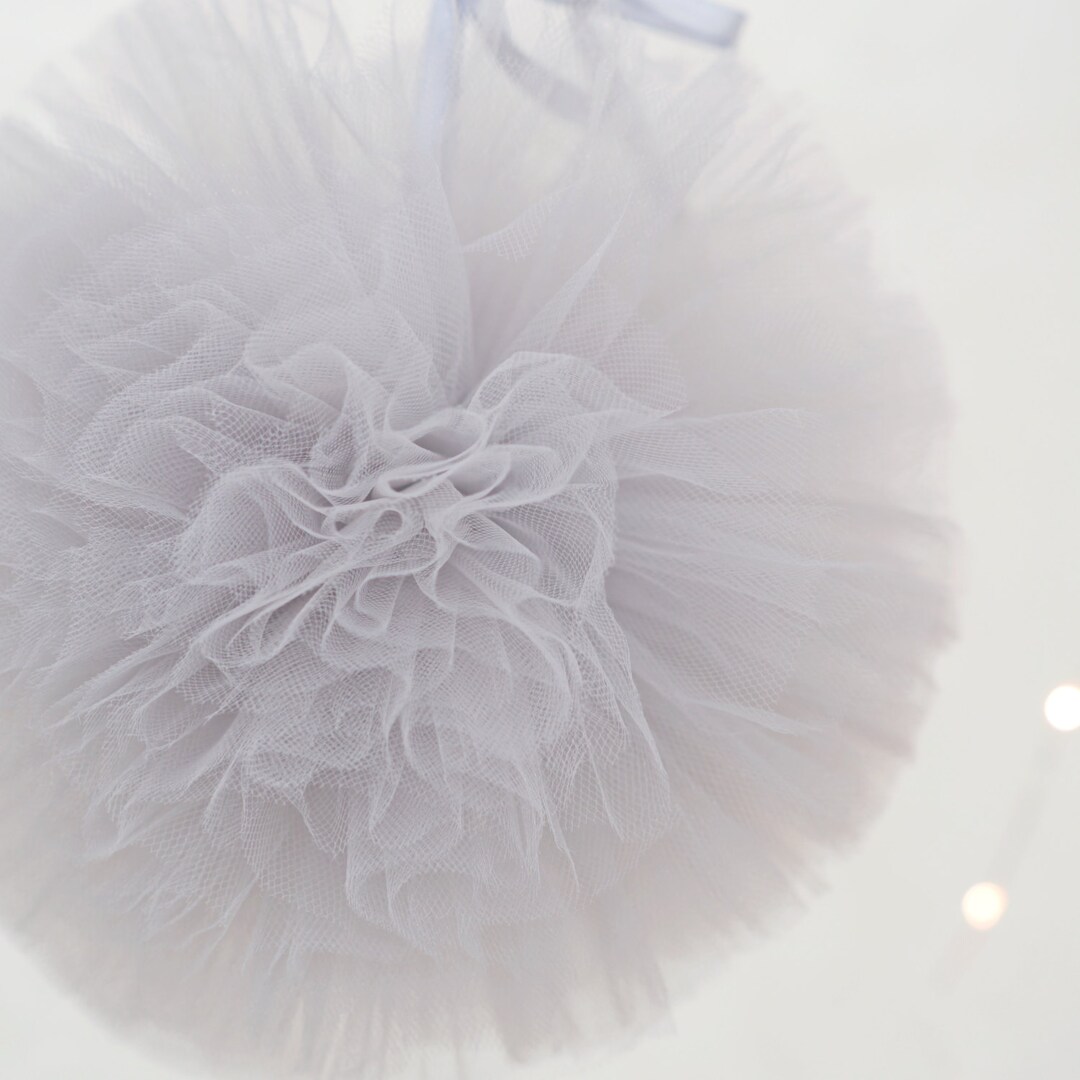 Light Grey Tulle Pom Poms / Wedding Party Decorations Pom Poms ...