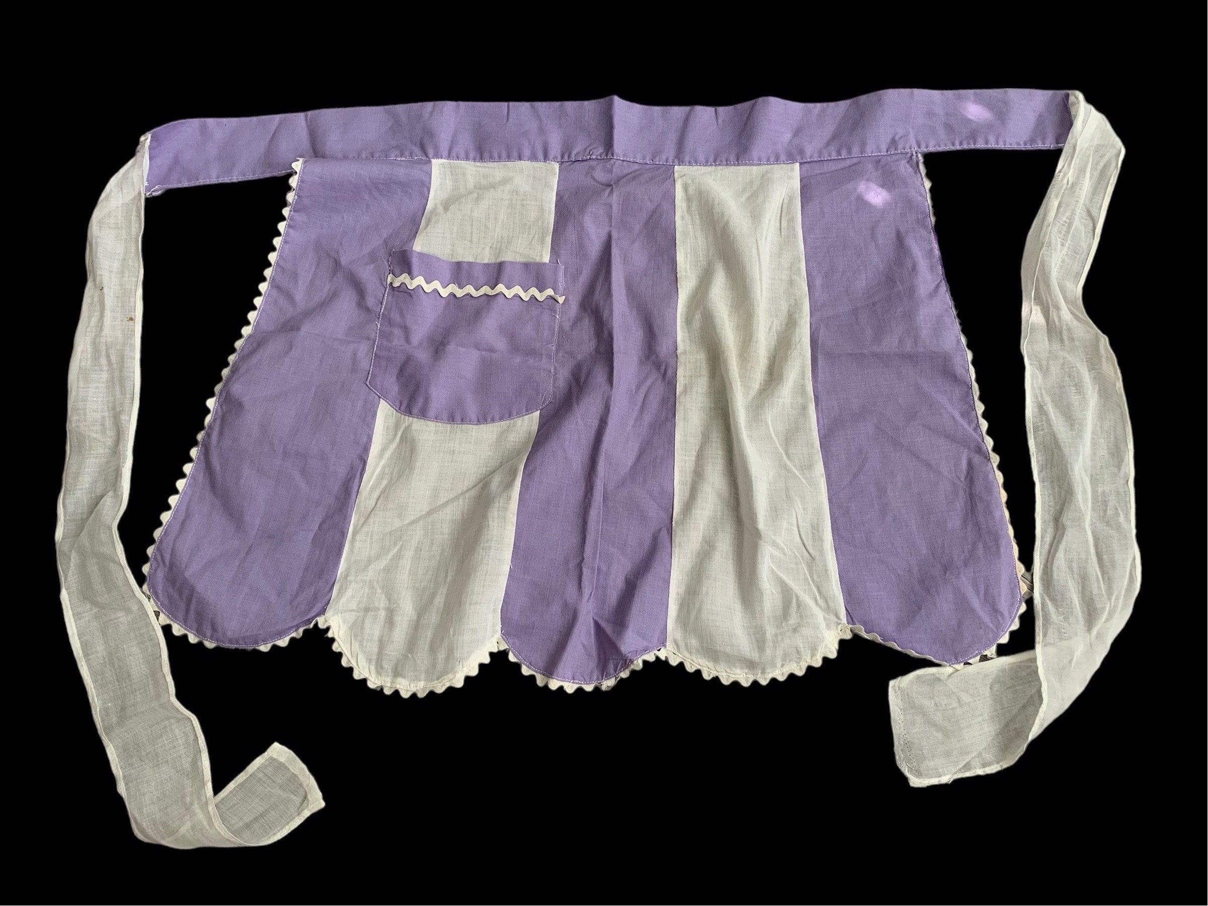 Vintage 1960s Lavender Apron With Pocket Scalloped Hem Rick Rack Trim ...