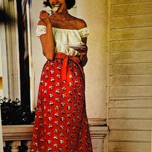 Butterick 3655 Vintage 1970s off Shoulder Neckline Peasant Blouse and Long Skirt Maxiskirt ...