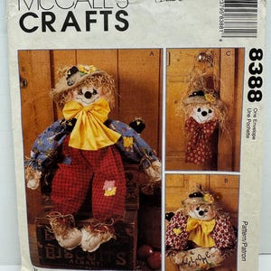 Mccall’s 8388 Scarecrow Craft Sewing Pattern 38” Scarecrow, Wreath ...