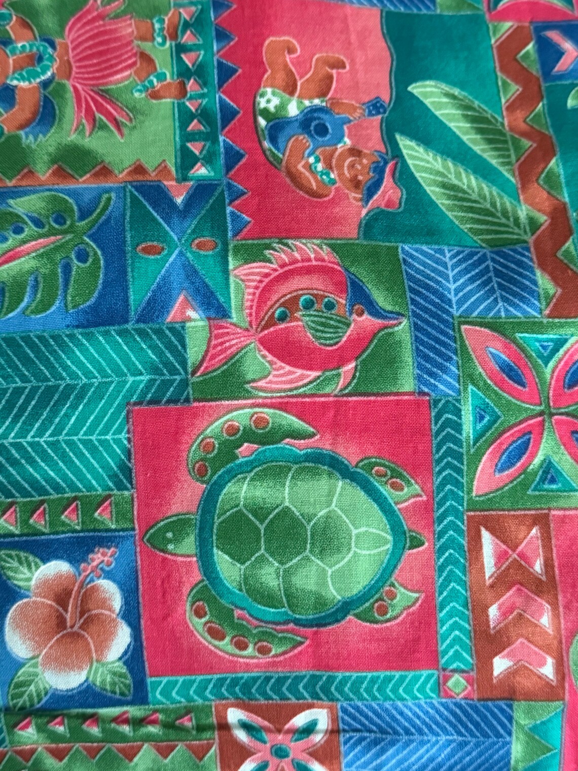 Hawaiian Cotton Fabric Tropical Patchwork Dancers Dolphins Turtles ...