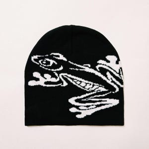 Two Frogs Beanie - Etsy Canada