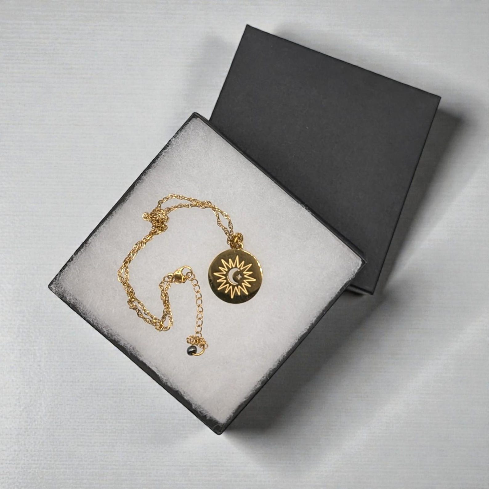 Luxury La Mer Gift Box + 326L 18K Gold Necklace & Star Stud Earrings - Etsy