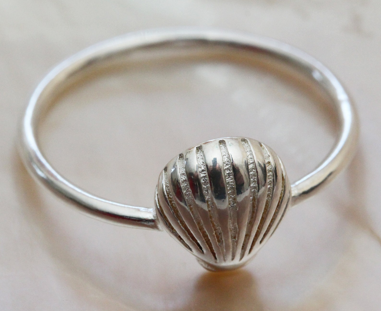 Anillo de concha marina de plata, anillo de almeja, anillo de concha, anillo para mujeres ...