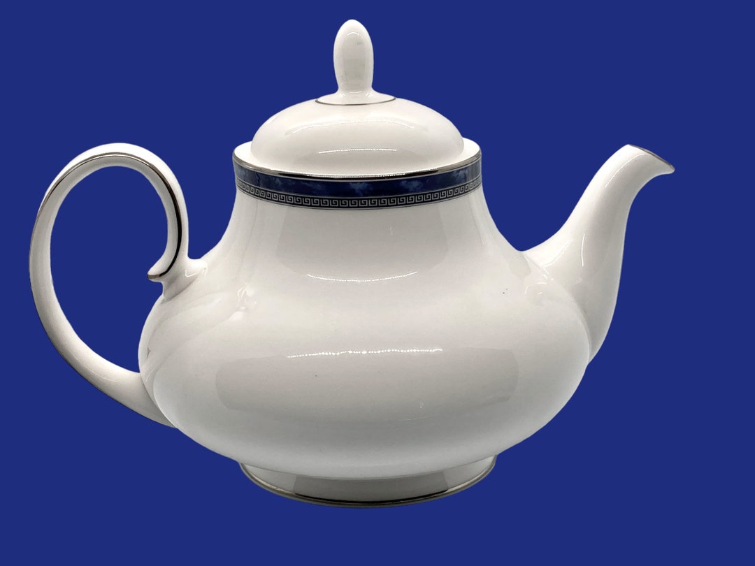 TEAPOT Royal Doulton ATLANTA Pattern Bone China Teapot - Etsy