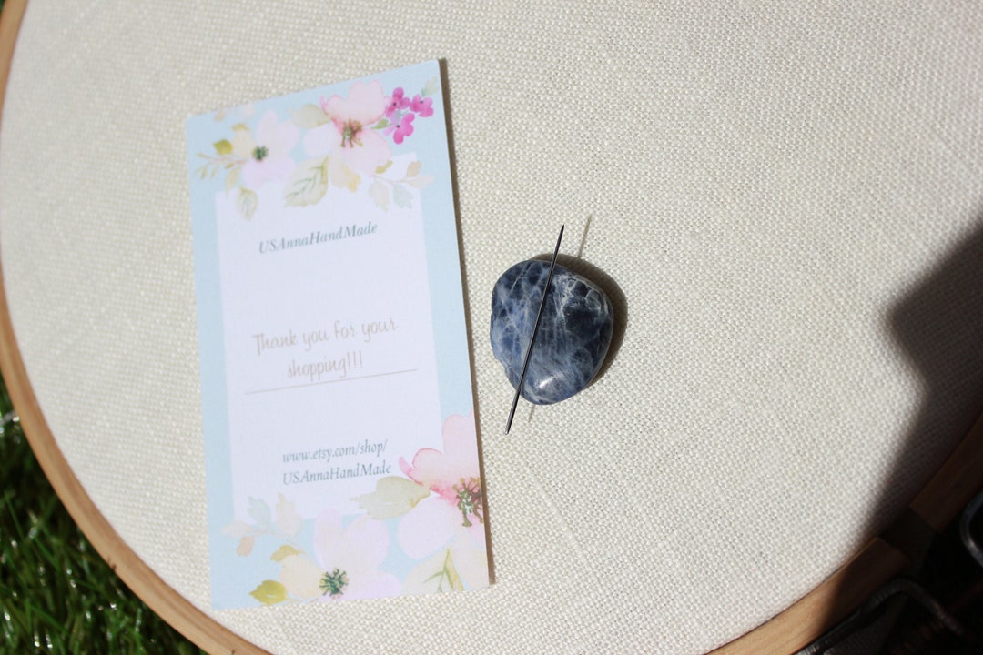 Natural Stone Needle Minder Needle Keeper Magnetic Brooch Pin Needle ...
