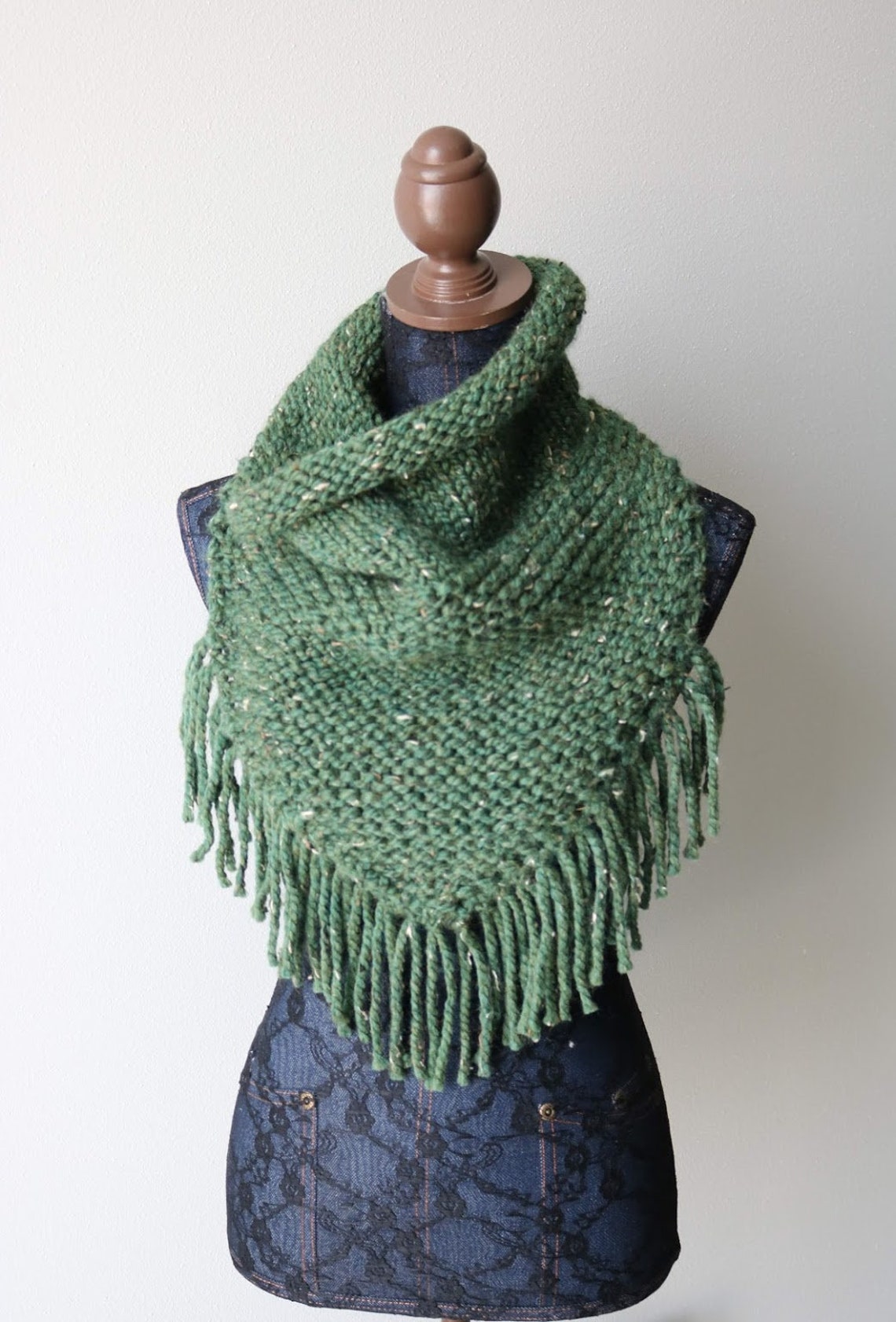 Knitted Knit Triangle Scarf, Triangle Cowl, Bandana Scarf With Fringe ...