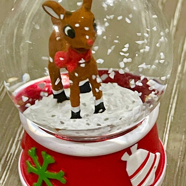 Mini Snow Globe - Etsy