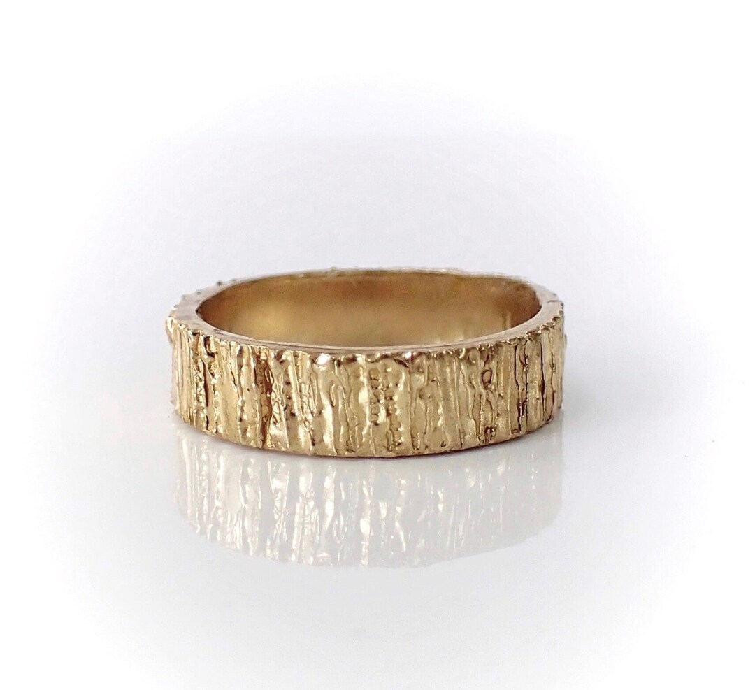 Wood • Men's Textured 14k Gold Tree Bark Wedding Ring - Etsy
