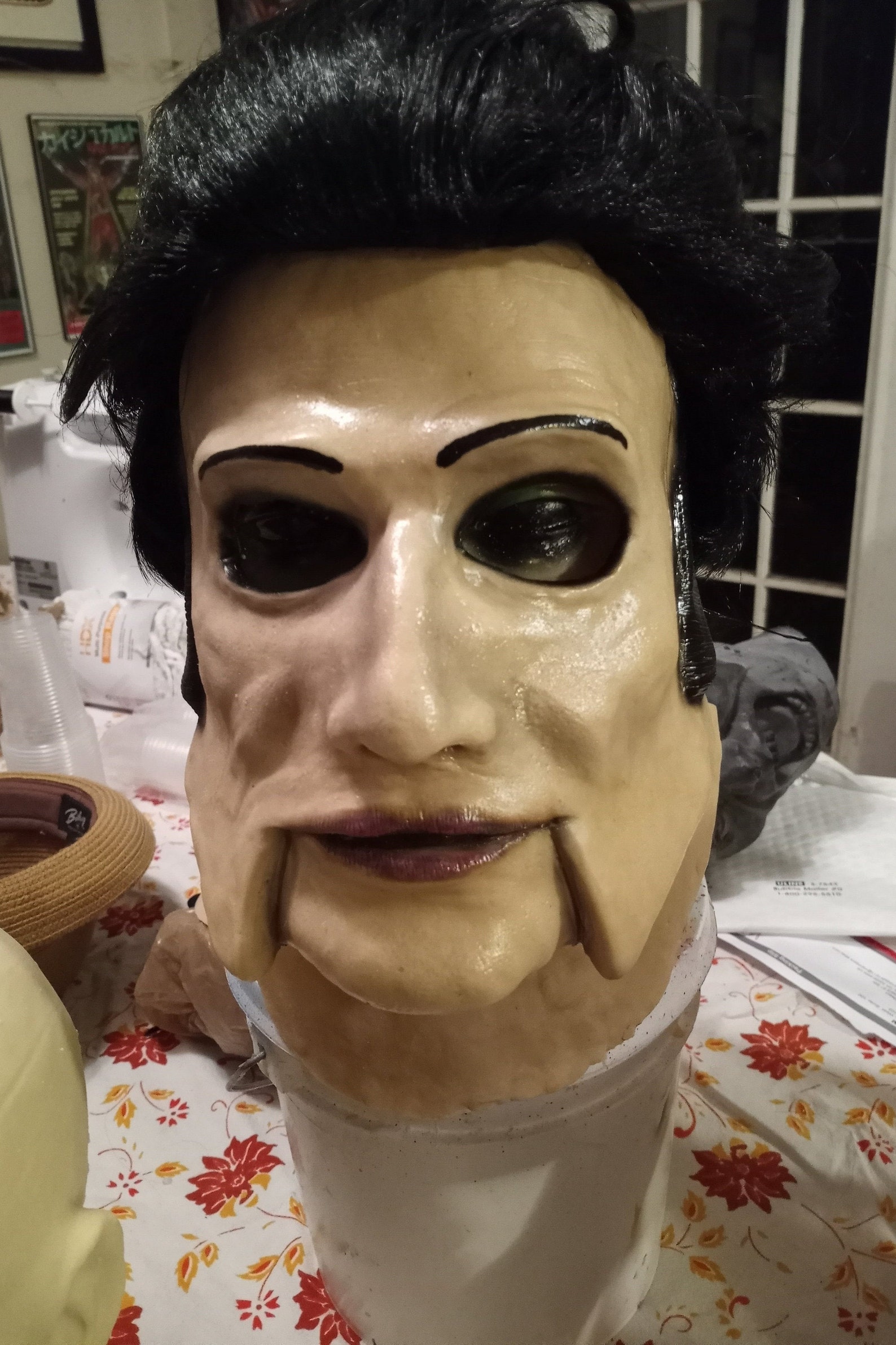 Tourist Trap Mask - Etsy