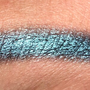 L.A. Minerals midnight Blue Shimmer Mineral Eyeshadow Duochrome Color ...