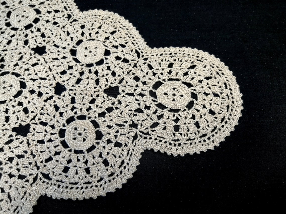 European Vintage Handmade Table Runner 26 X 13.8 in / 66 X - Etsy