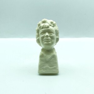 Vintage KFC Colonel Sanders and Wife Salt and Pepper Shakers - Etsy