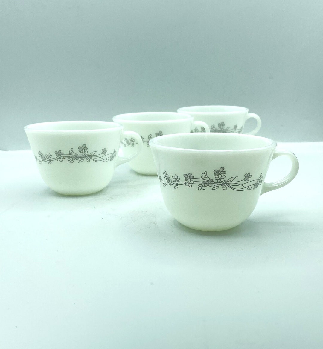 Vintage Pyrex Ribbon Bouquet Coffee Cups, Set of 4, Corelle, Grey ...