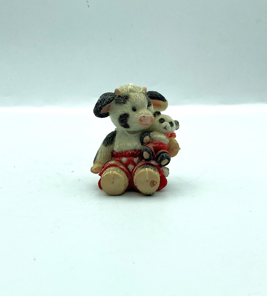 Vintage Mary's Moo Moo Cow Figurine, Luv-a-bull - Etsy