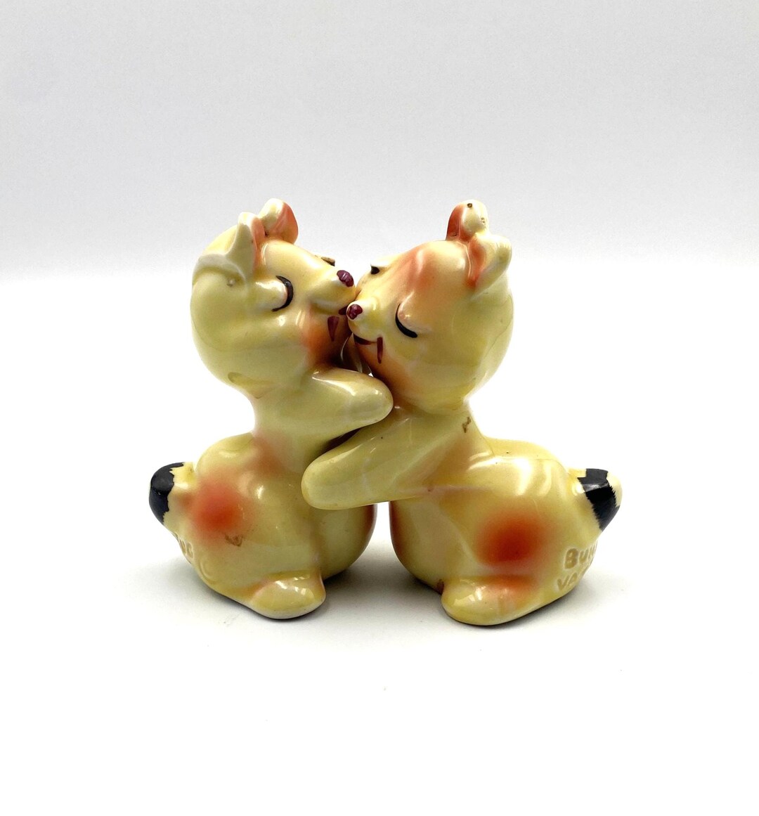 Vintage Van Tellingen Bunny Hugs Salt and Pepper Shakers - Etsy