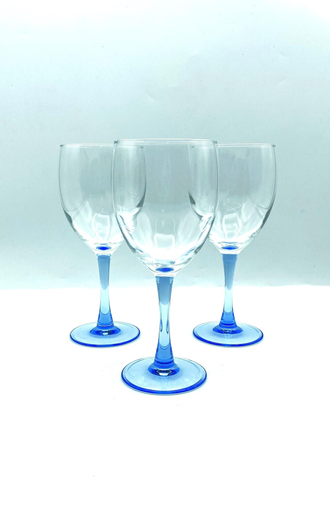 Vintage Blue Stemmed Wine Goblets, Set of 3, Ice Blue Stemware - Etsy